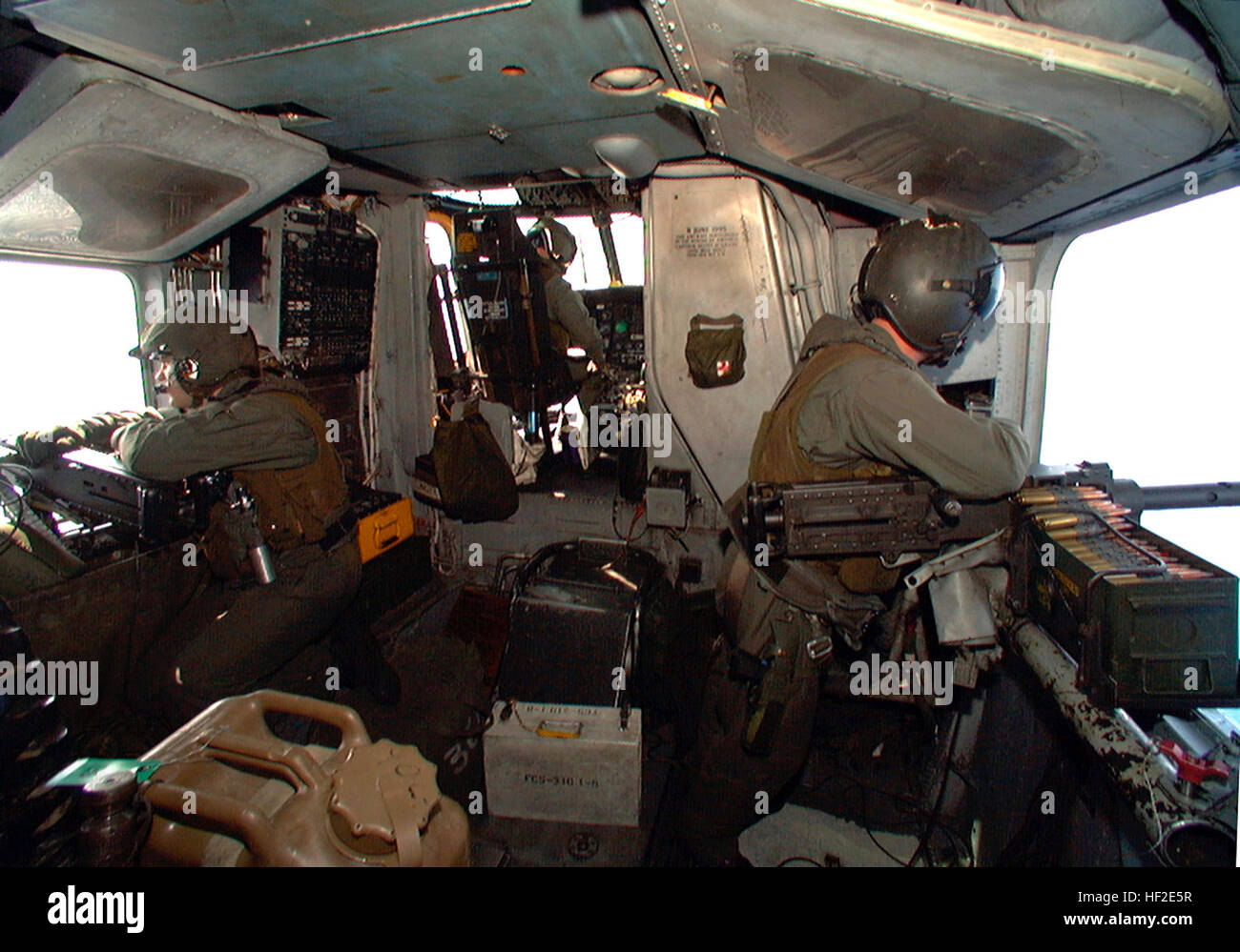 990608-N-9593R-003 Skopje, Macedonia (June 8, 1999) -- CH-53D "Sea ...