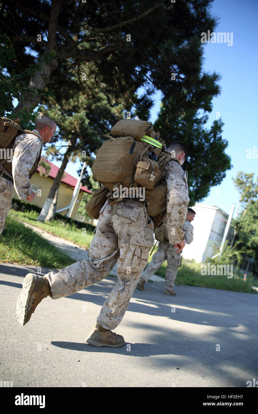 U.S. Marines with Golf Company, 2nd Battalion, 2nd Marine Regiment ...