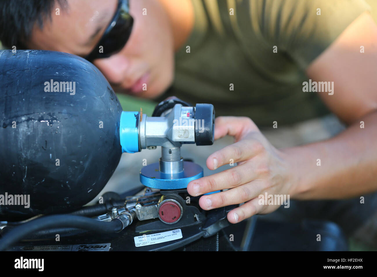 Oxygen lance hi-res stock photography and images - Alamy