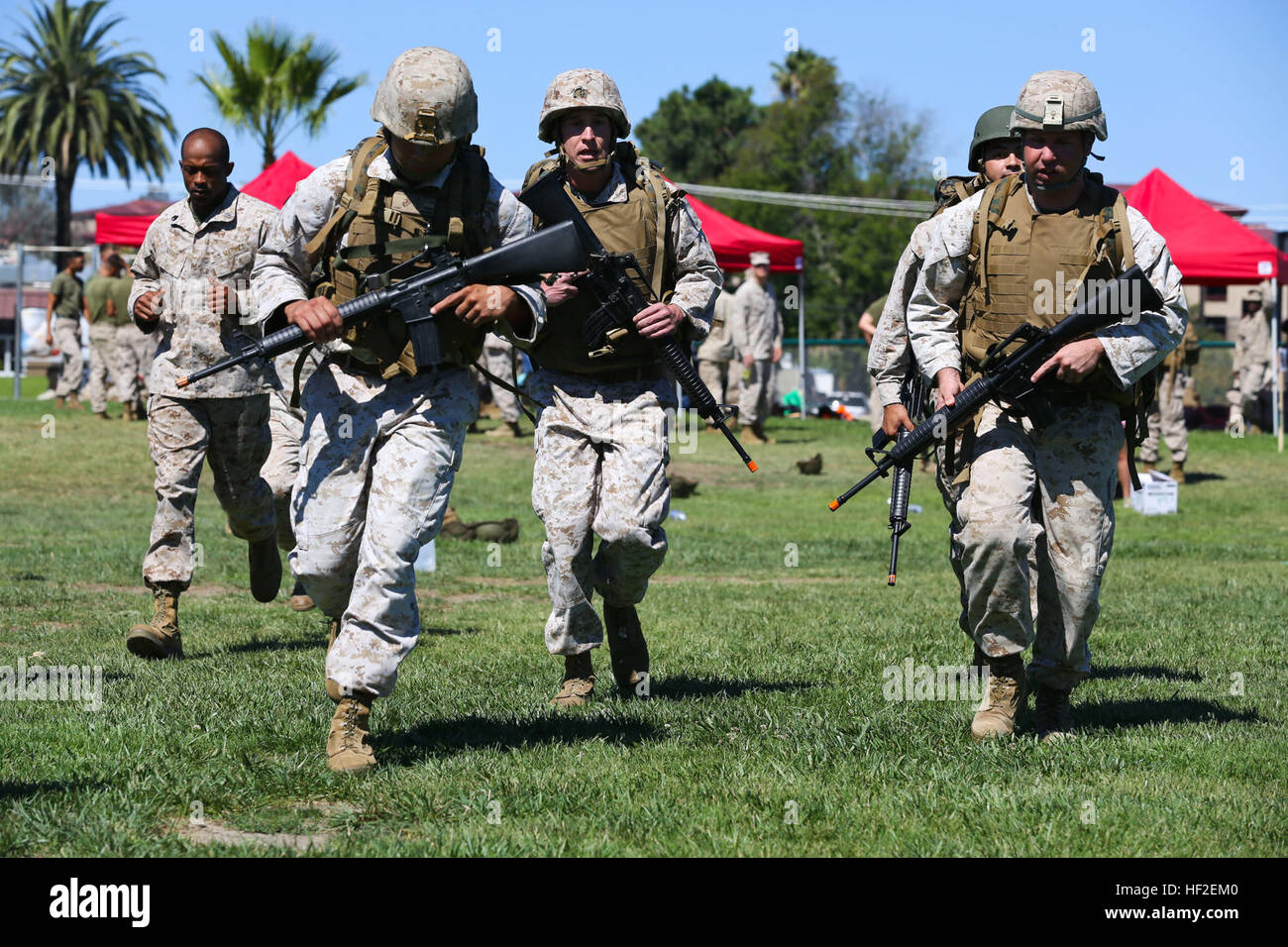 U.S. Marines with Combat Skills Training School, Headquarters Company ...