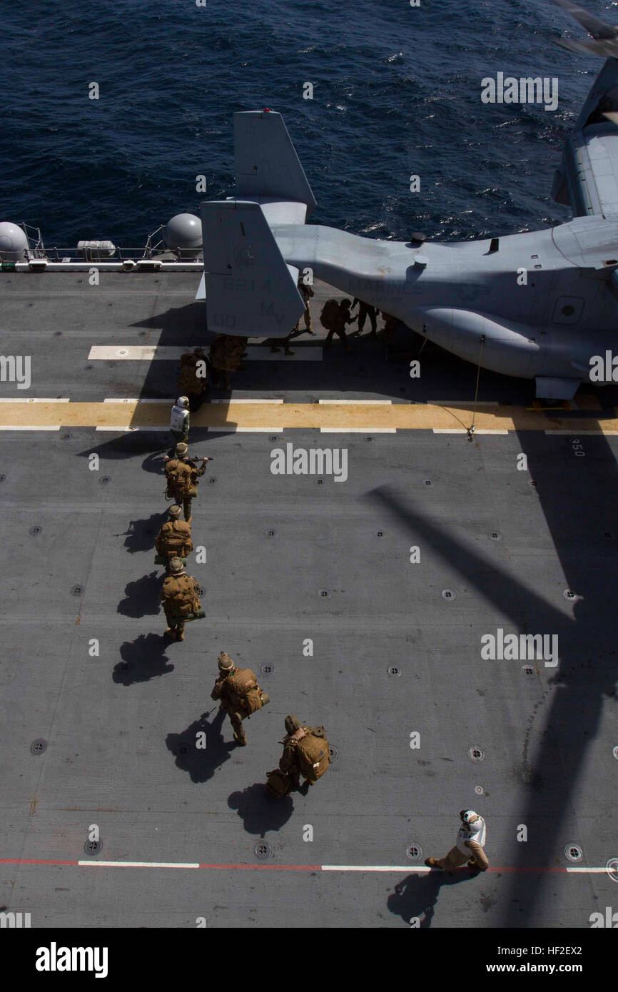 Assault flight leader evaluation hi-res stock photography and images ...