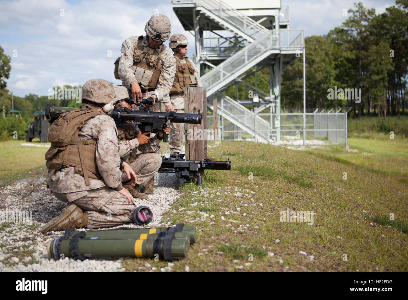 A U.S. Marine Corps Combat Instructor with Alpha Co., Infantry Training ...