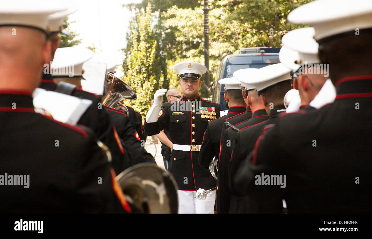 Gunnery Sgt. Markj Bender, drum major, Marine Corps Base Quantico Band ...