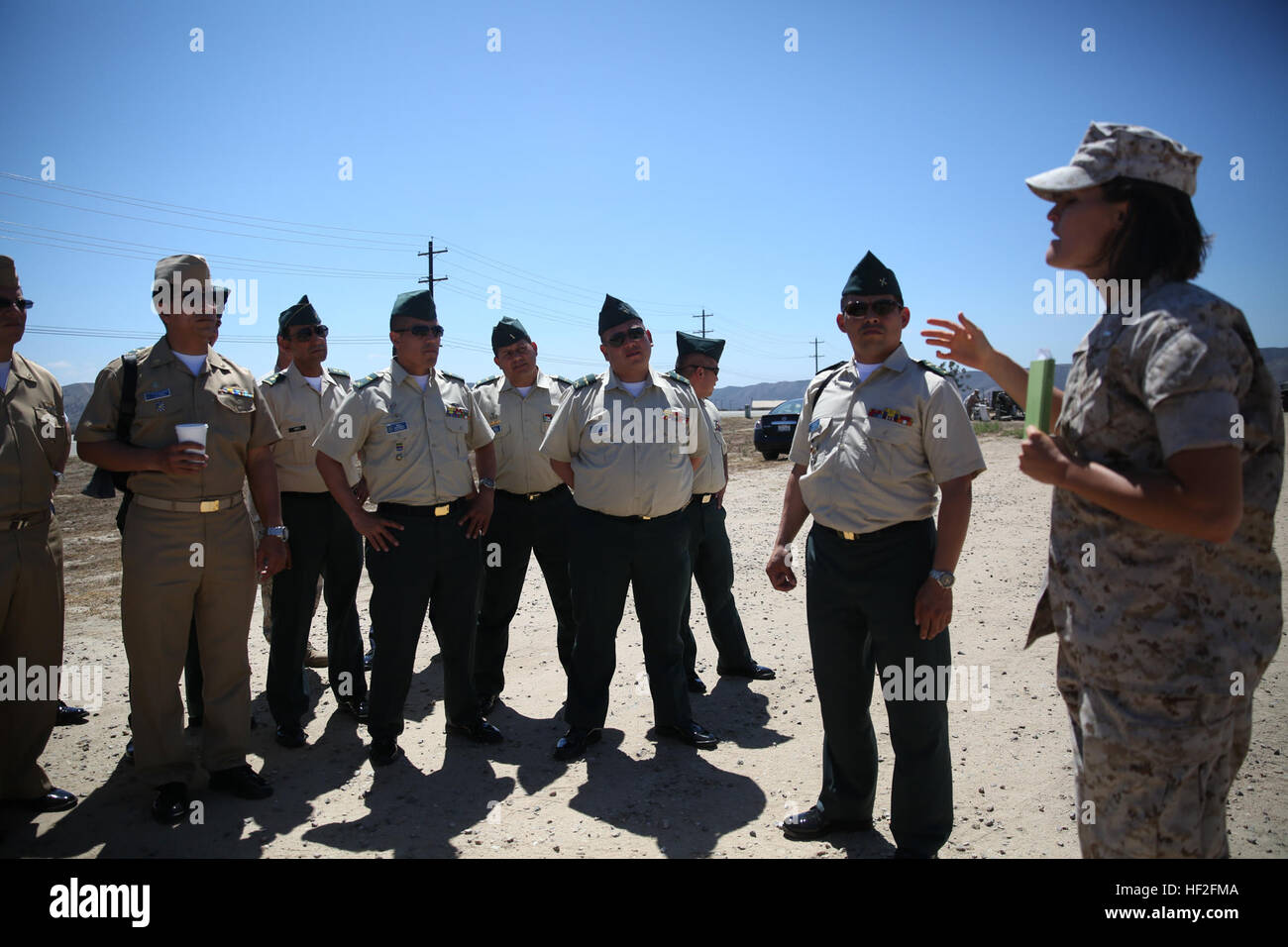 Colombian armed forces leadership hi-res stock photography and images ...