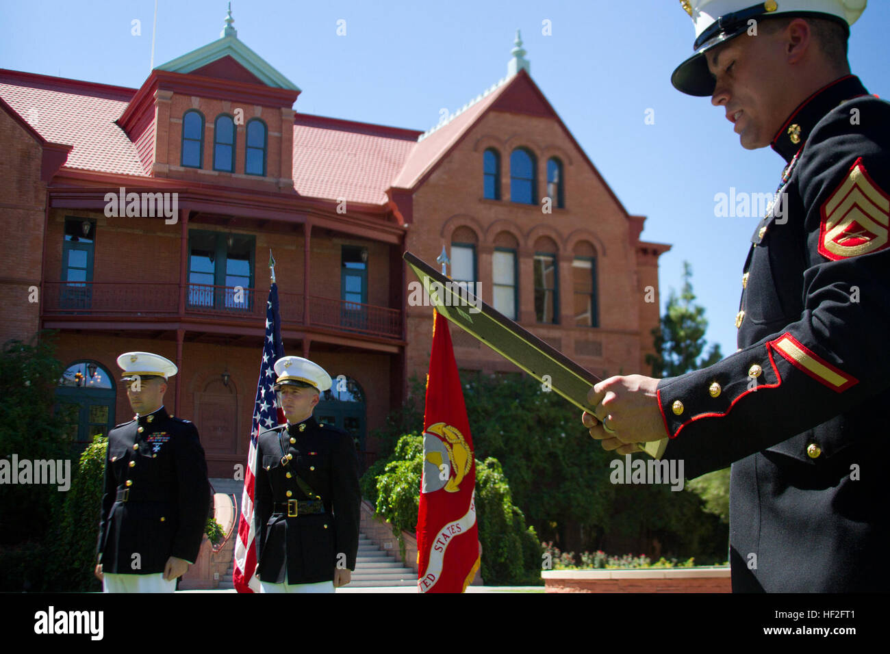 Marine corps recruiting station phoenix hi-res stock photography and images - Alamy