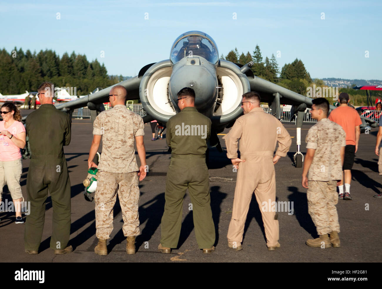 U.S. Marines, Marine Attack Squadron 214 (VMA-214), educate civilians ...