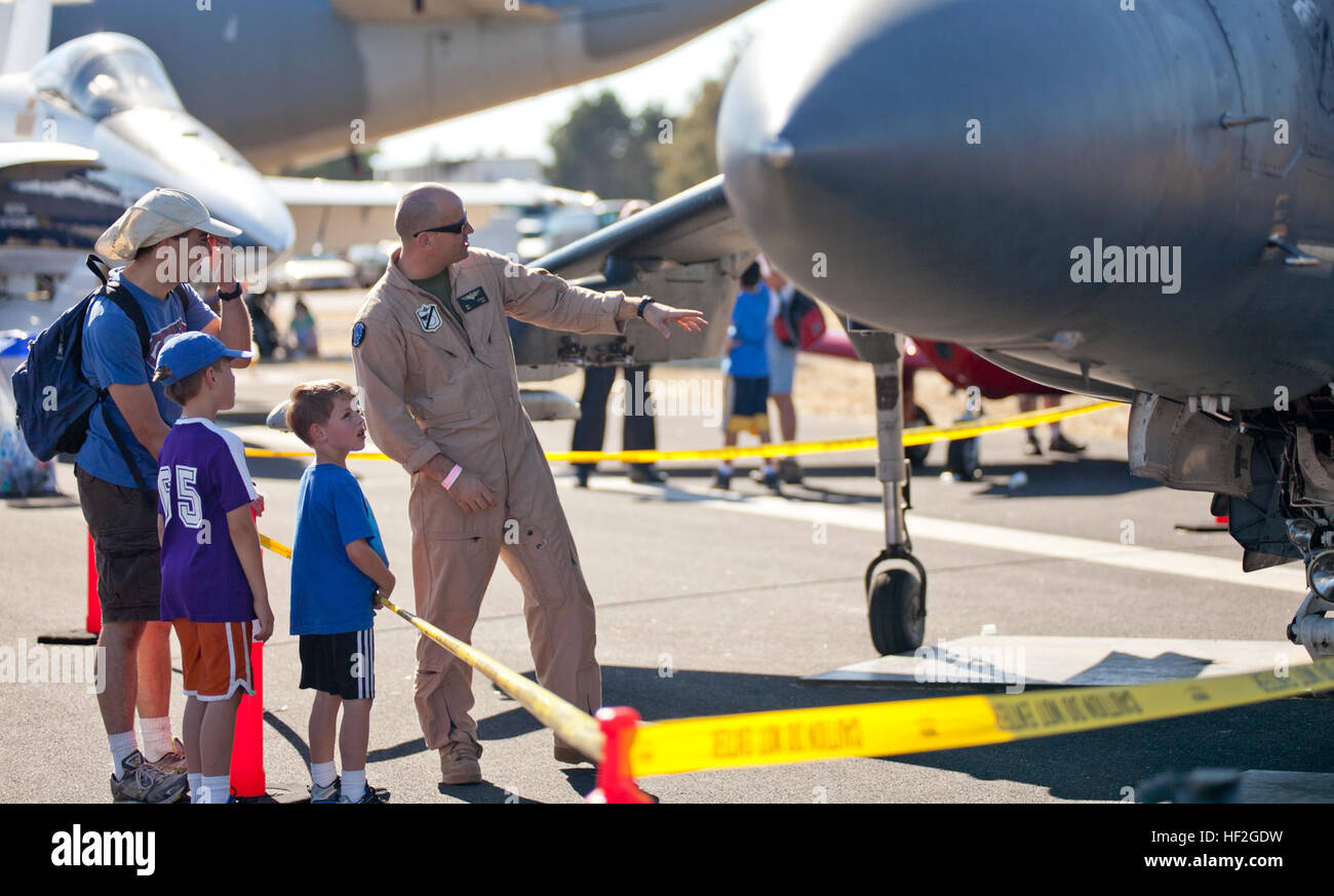 Attack Squadron 214 High Resolution Stock Photography and Images - Alamy