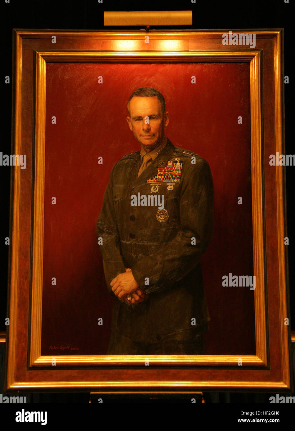 The official portrait of Gen. Peter Pace, 16th Chairman of the Joint ...