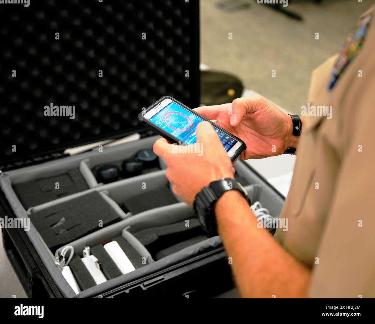 Mobile military operations hi-res stock photography and images - Alamy