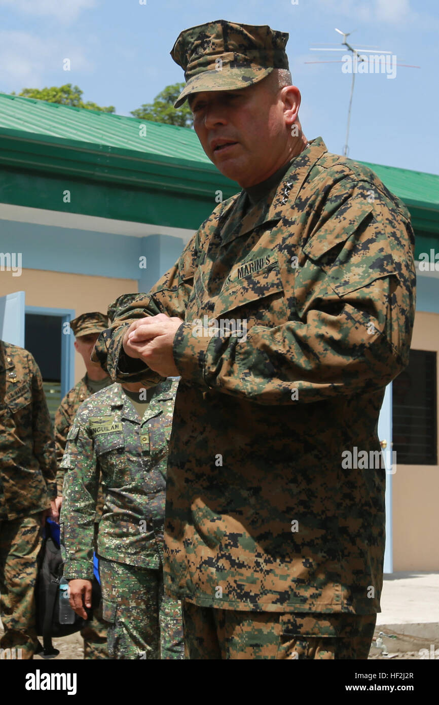 U.S. Marine Corps Lt. Gen. John Wissler, commanding general, III Marine ...