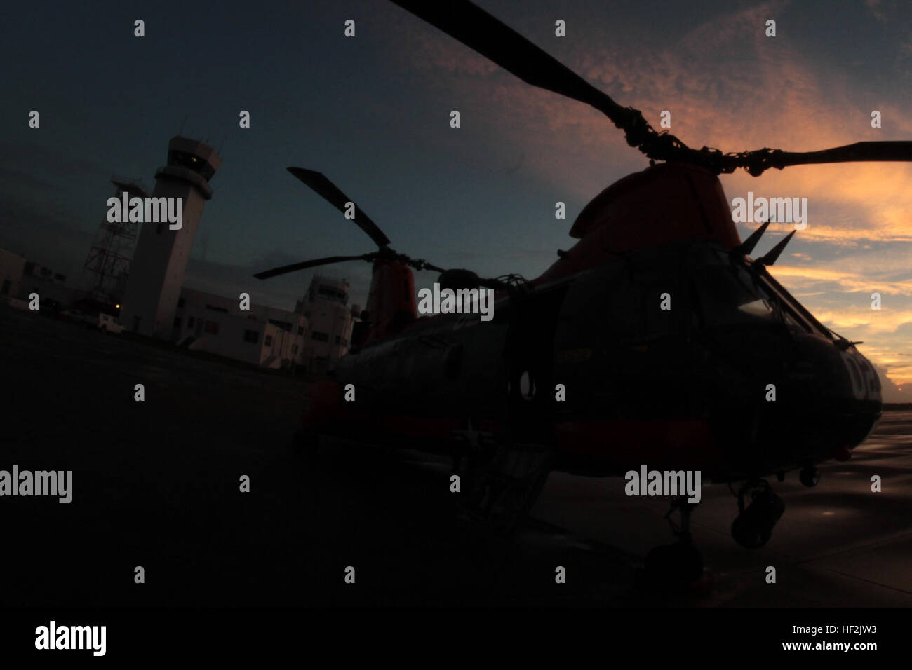 Hh 46e sea knight search rescue hi-res stock photography and images - Alamy