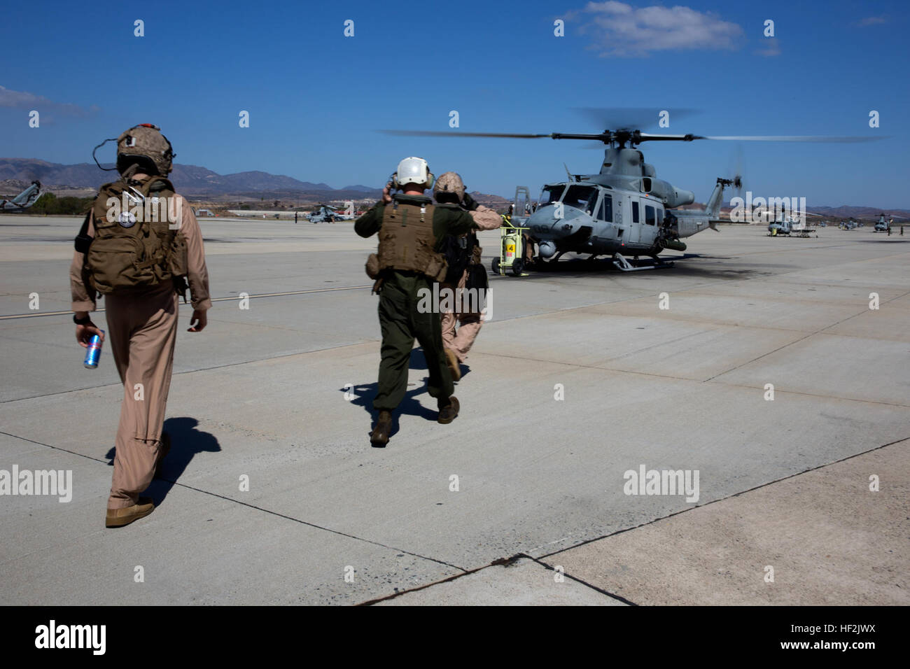 Members of Marine Light Attack Helicopter Squadron (HMLA) 369 ...