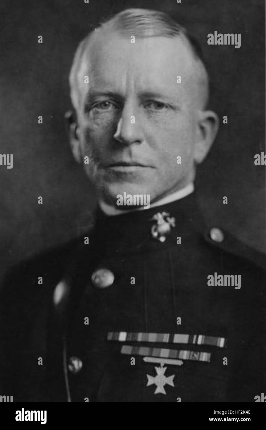 James carson hi-res stock photography and images - Alamy