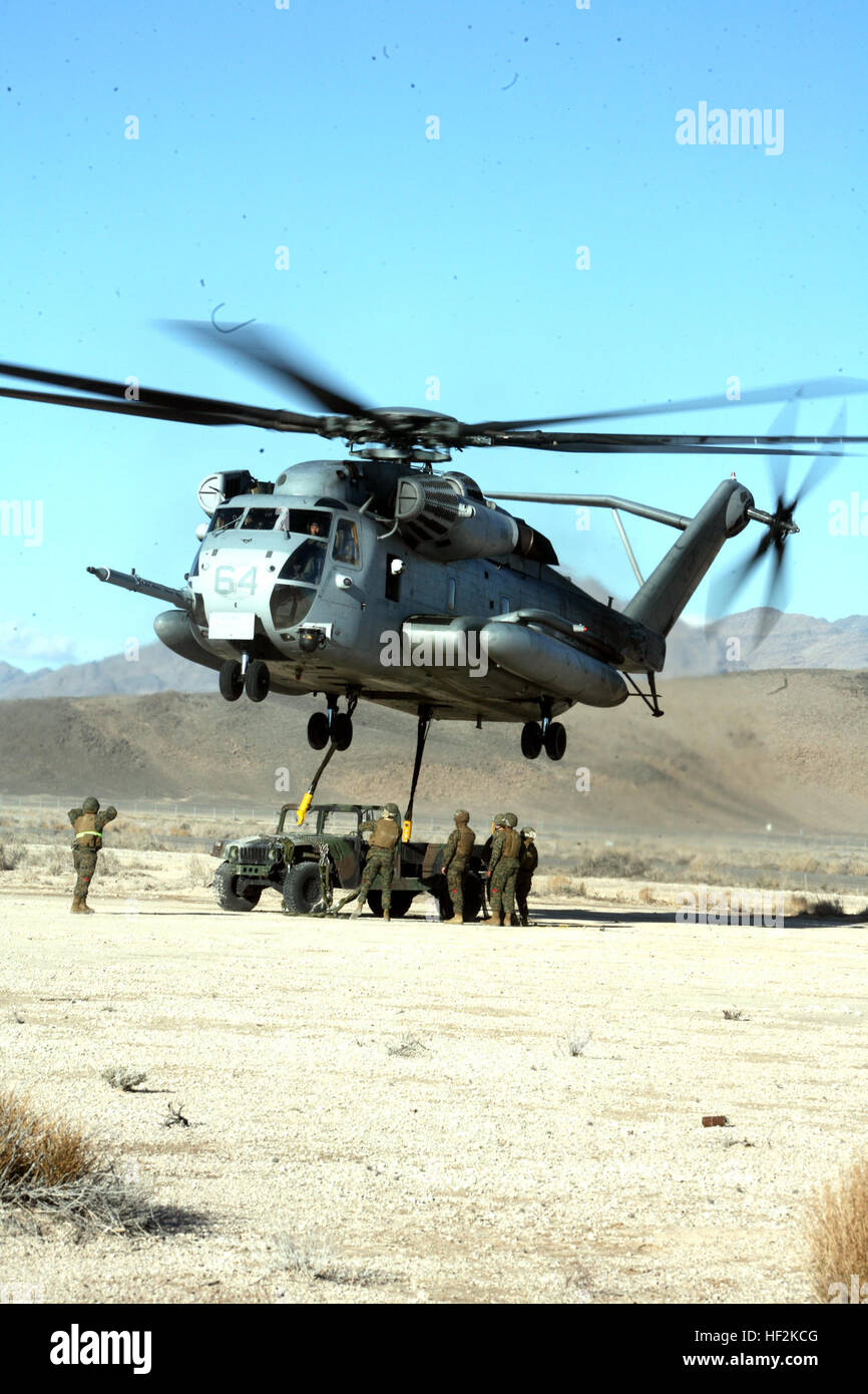 Marines from Marine Heavy Helicopter Squadron 465 and Marines from ...