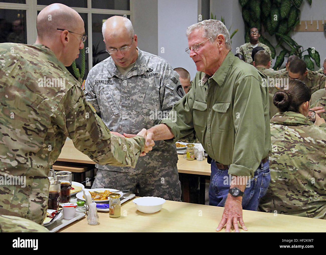 M 2 bradley fighting vehicle hi-res stock photography and images - Alamy