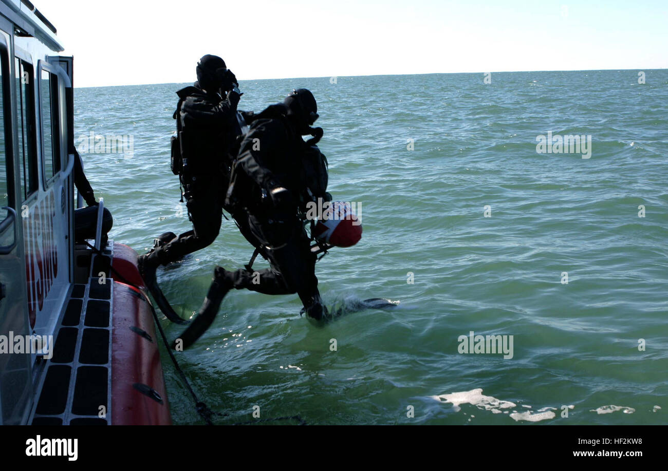 Diver propulsion device hi-res stock photography and images - Alamy