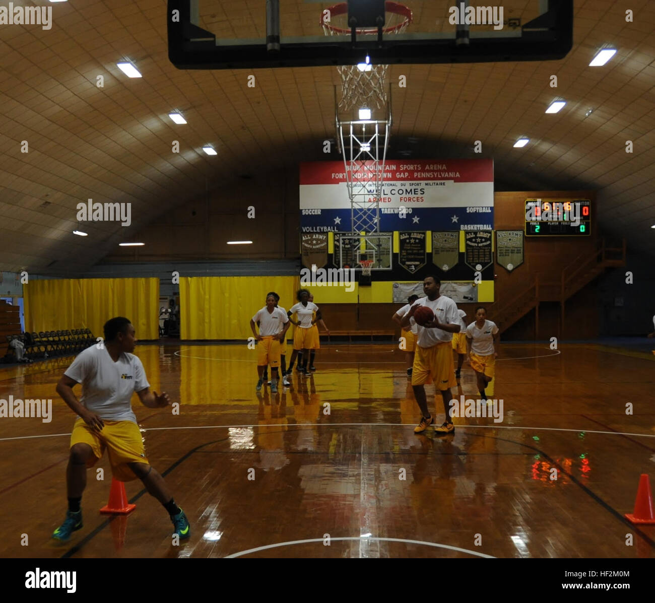 All army womens basketball team hi-res stock photography and images - Alamy