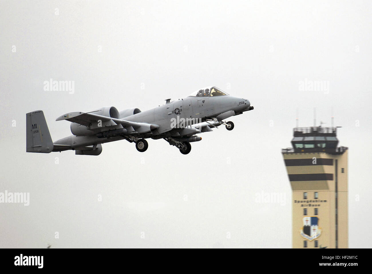 An A-10 Thunderbolt II from the 107th Fighter Squadron, Selfridge Air ...