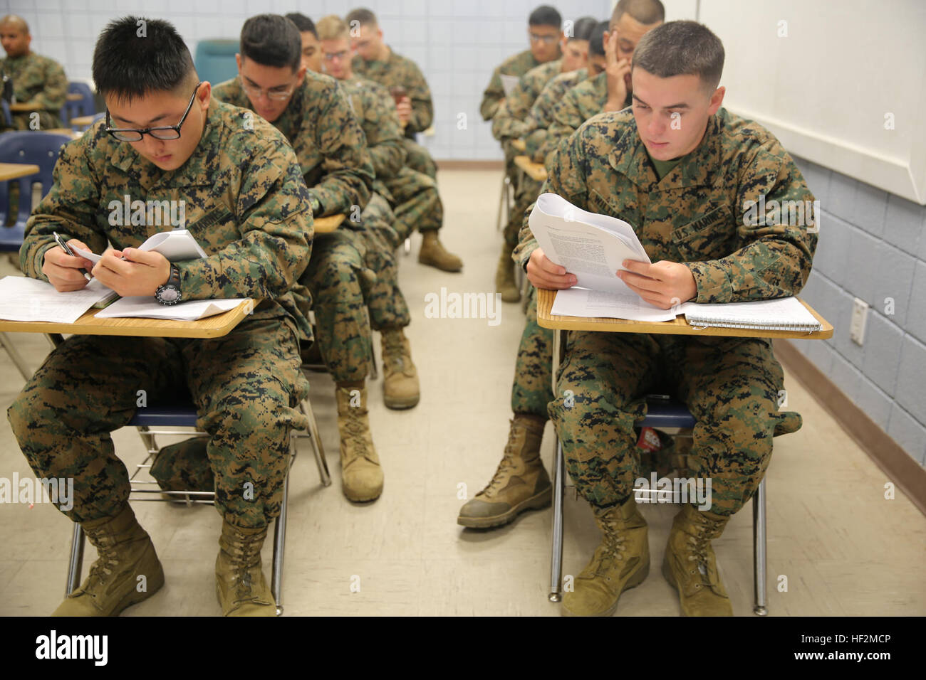 Marine wing communications squadron 28 hi-res stock photography and ...