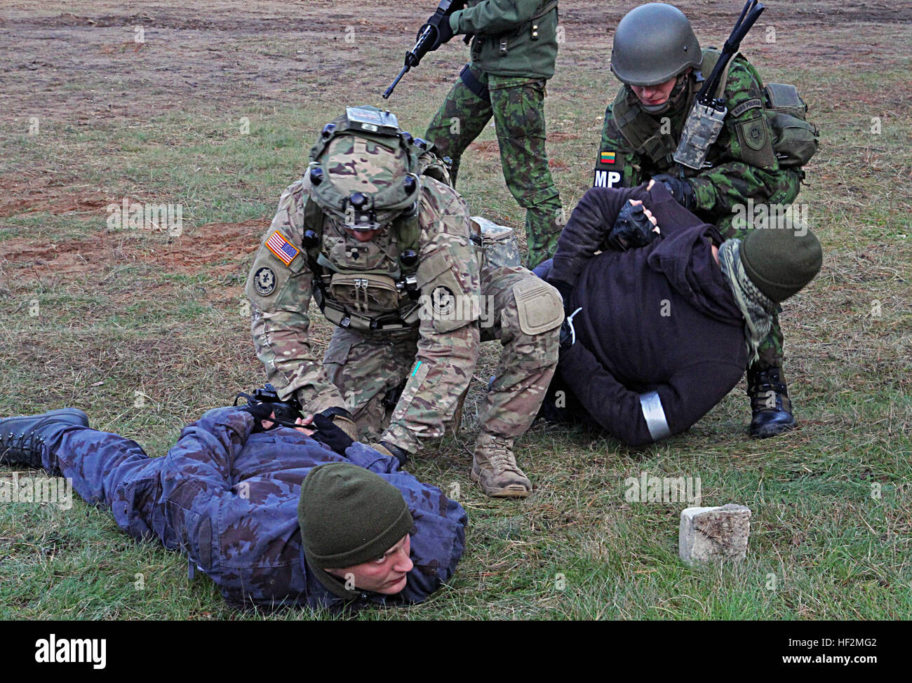 Soldiers assigned to the 1st Brigade Combat Team, 1st Cavalry Division ...