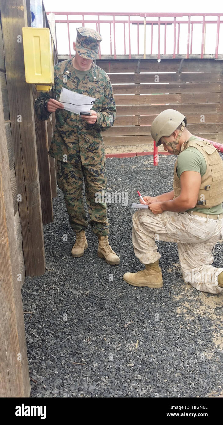 Marine recruiting station san diego hi-res stock photography and images - Alamy