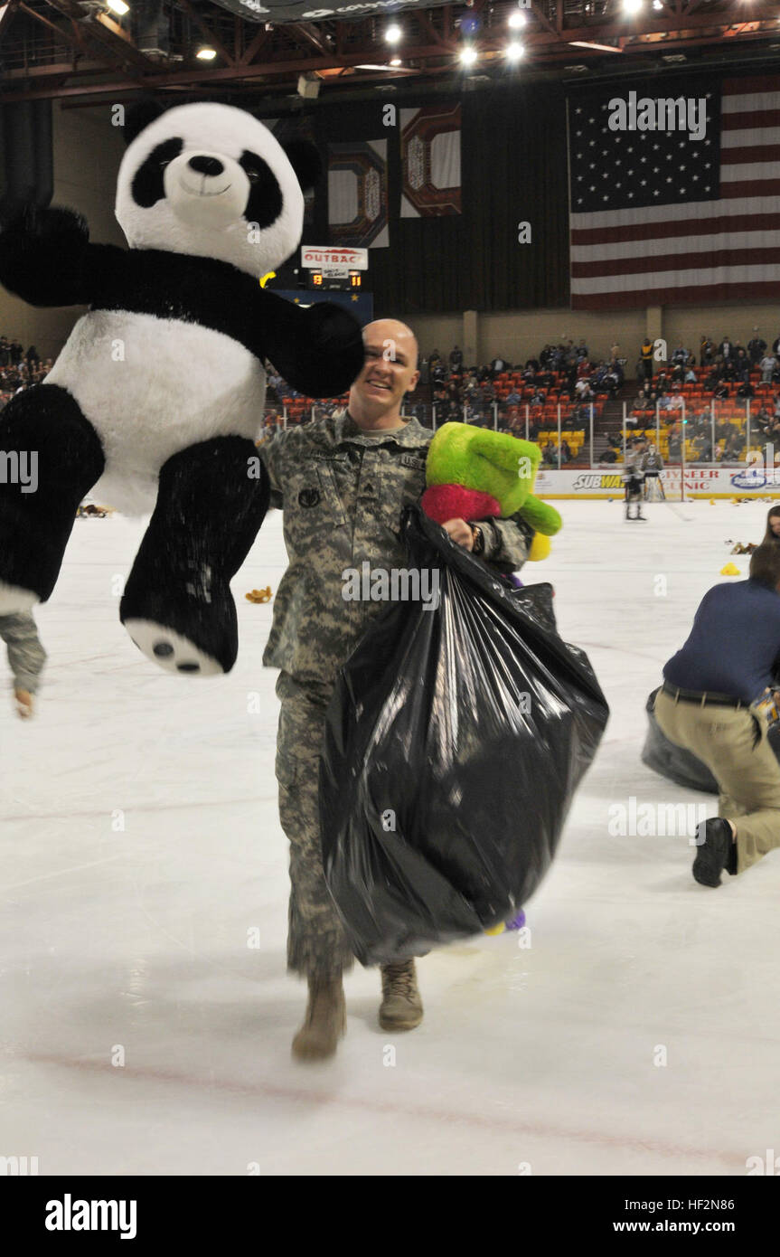 Alaska Army National Guardsman, Sgt. Kristopher Fager, 38th Troop ...