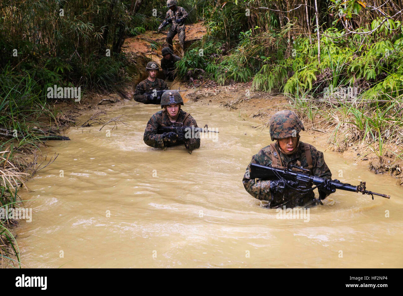 Commando crawl hi-res stock photography and images - Alamy