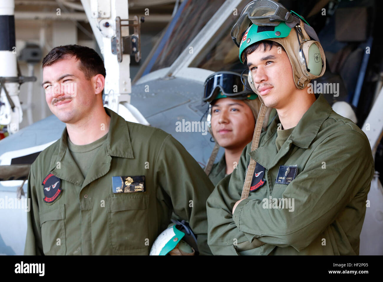 U.S. Marines with Marine Medium Tiltrotor Squadron 163 (Reinforced ...