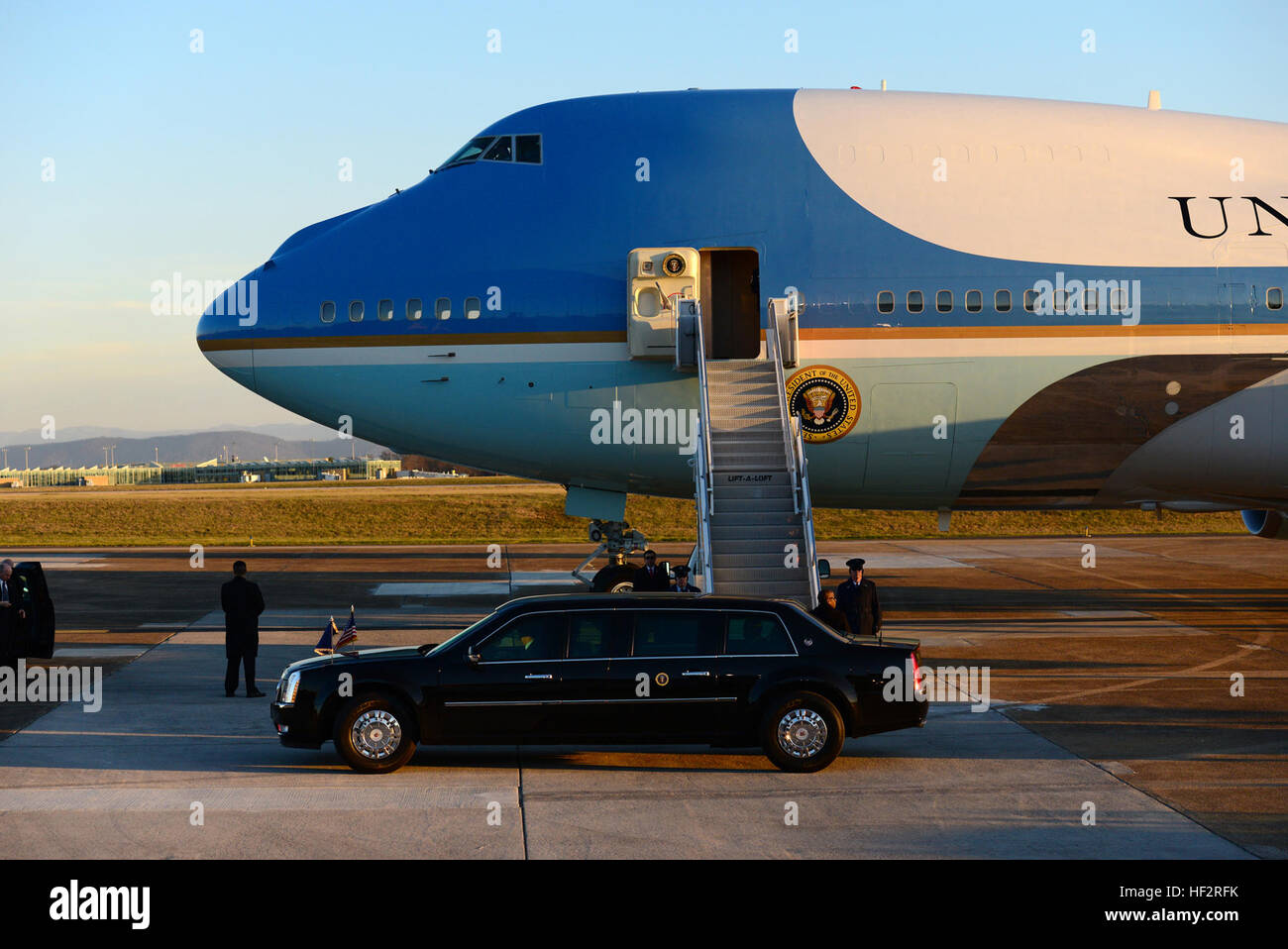 Presidential car barack obama hi-res stock photography and images - Alamy