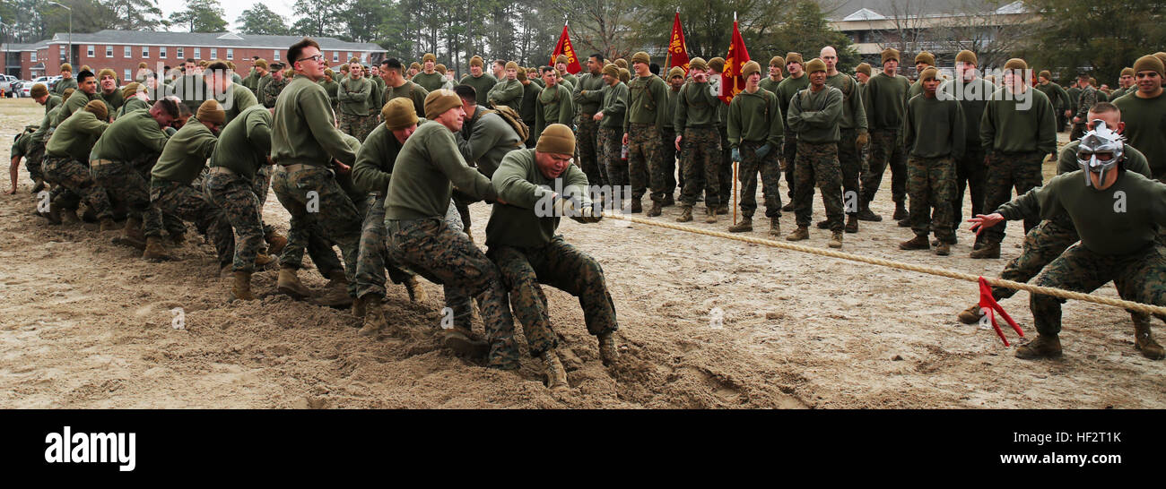 Marines with 2nd Battalion, 8th Marine Regiment, 2nd Marine Division ...