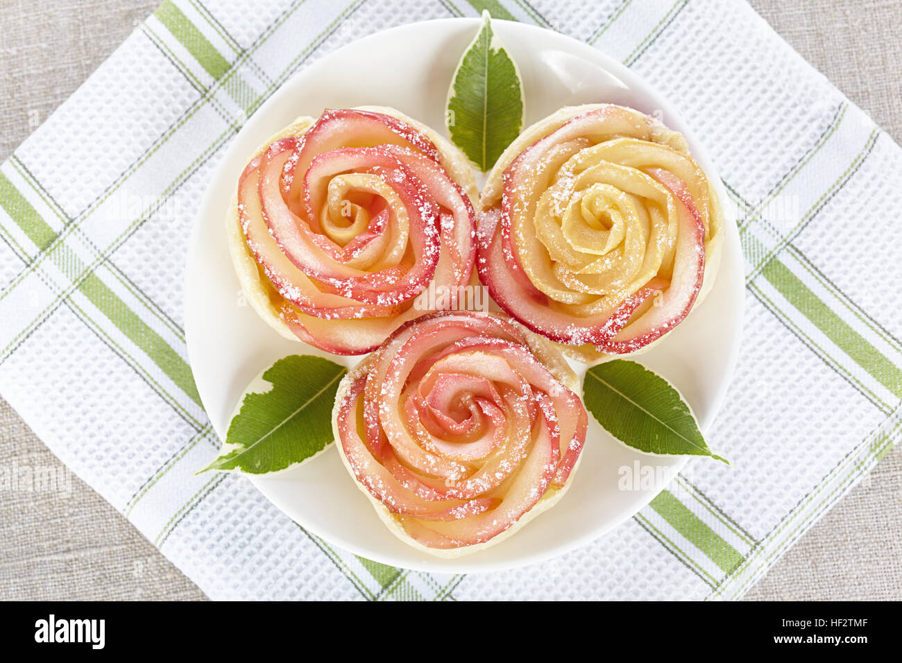 Rose from apple and puff pastry Stock Photo - Alamy