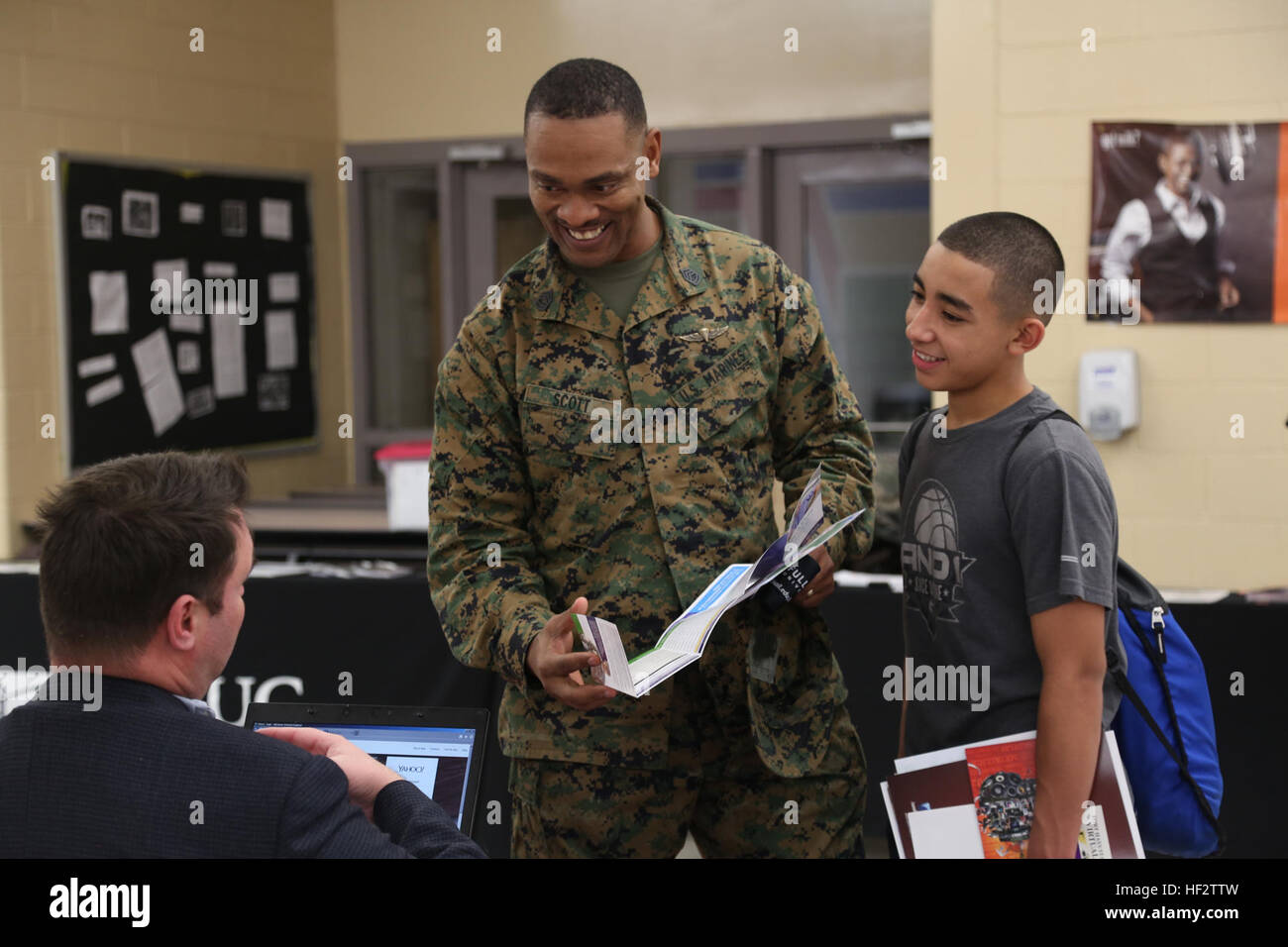 College students marine corps hi-res stock photography and images - Alamy