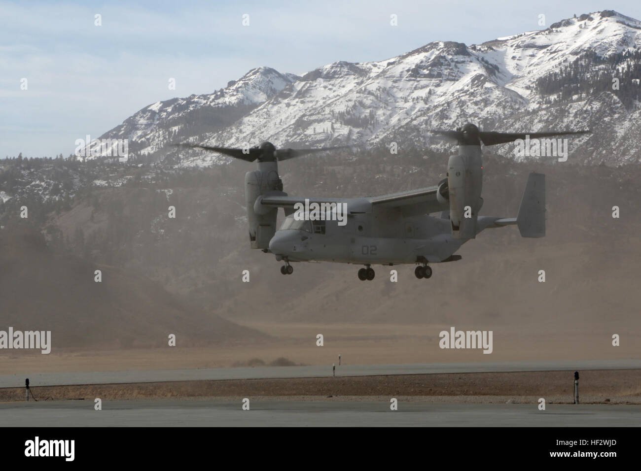 A U.S. Marine Corps MV-22B Osprey aircraft with Marine Medium Tiltrotor ...