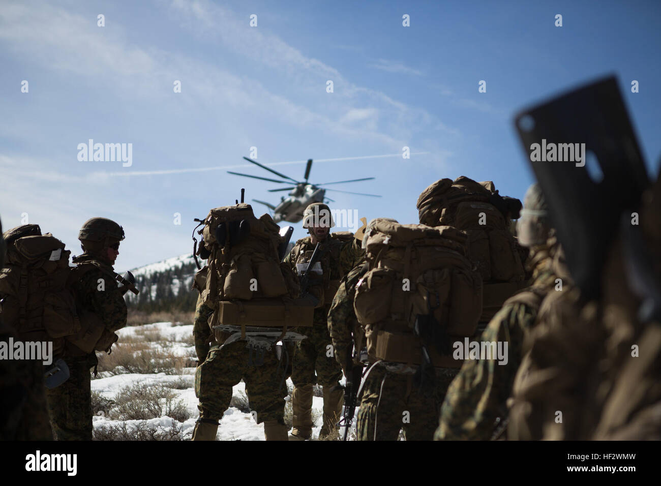 U.S Marines with Fox Company, 2nd Battalion, 6th Marine Regiment (2/6 ...