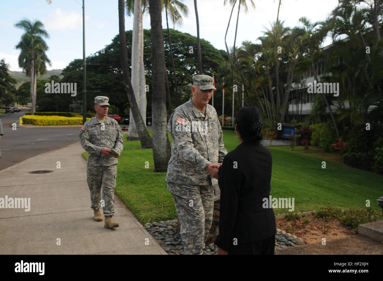 Gen. Raymond T. Odierno, chief of staff of the Army, visits U.S. Army ...