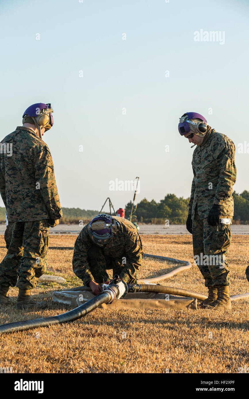 U.S. Marines assigned to Marine Wing Support Squadron (MWSS) 272 ...