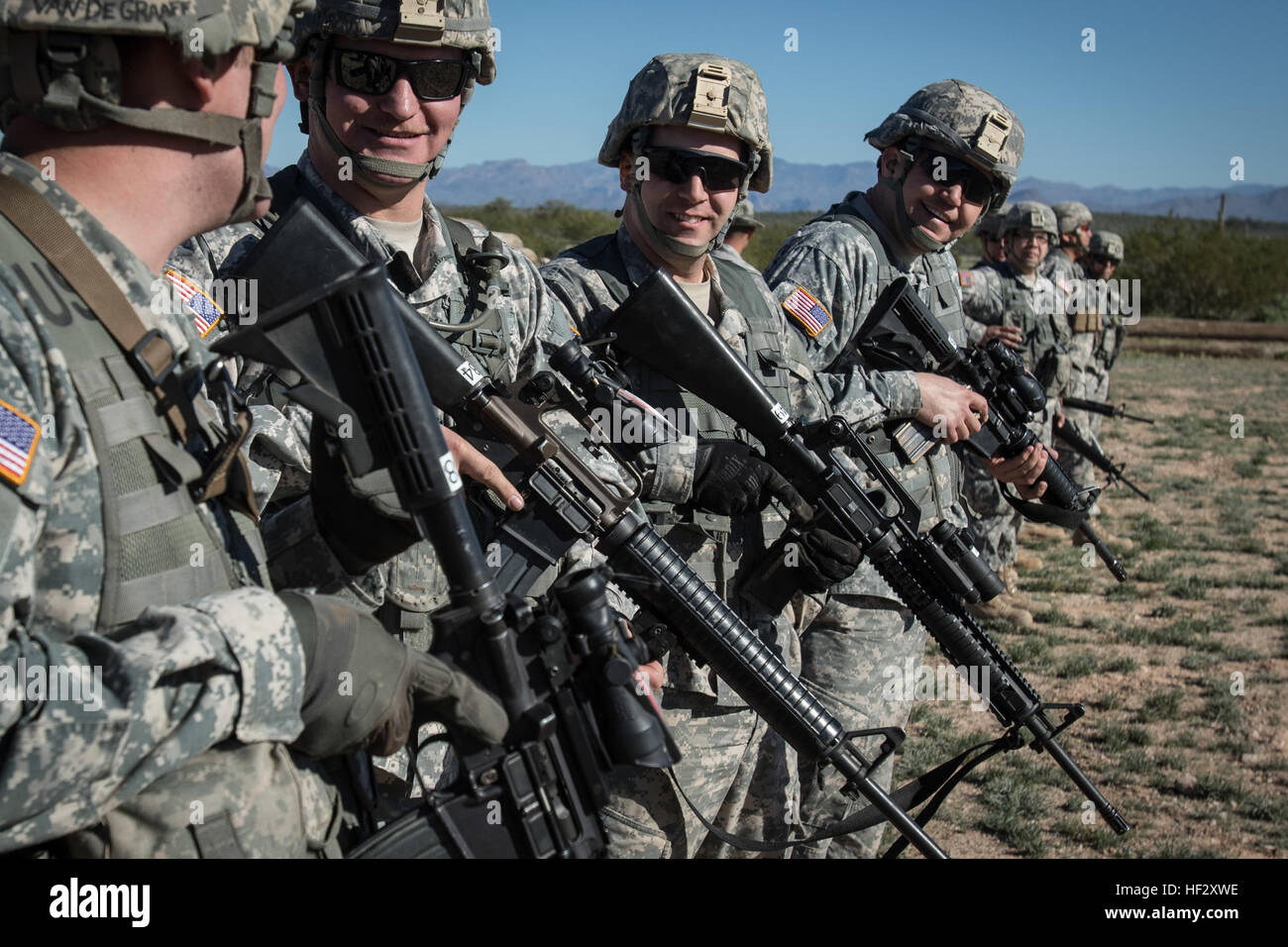 Arizona Army National Guard Soldiers from Alpha Company, 422nd ...