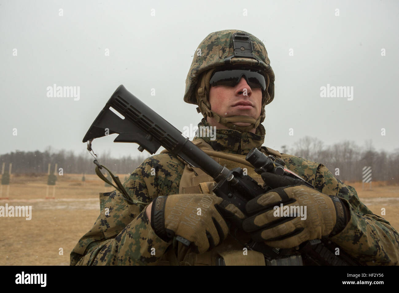 U.S. Marines with Alpha Company, 2nd Transportation Support Battalion ...