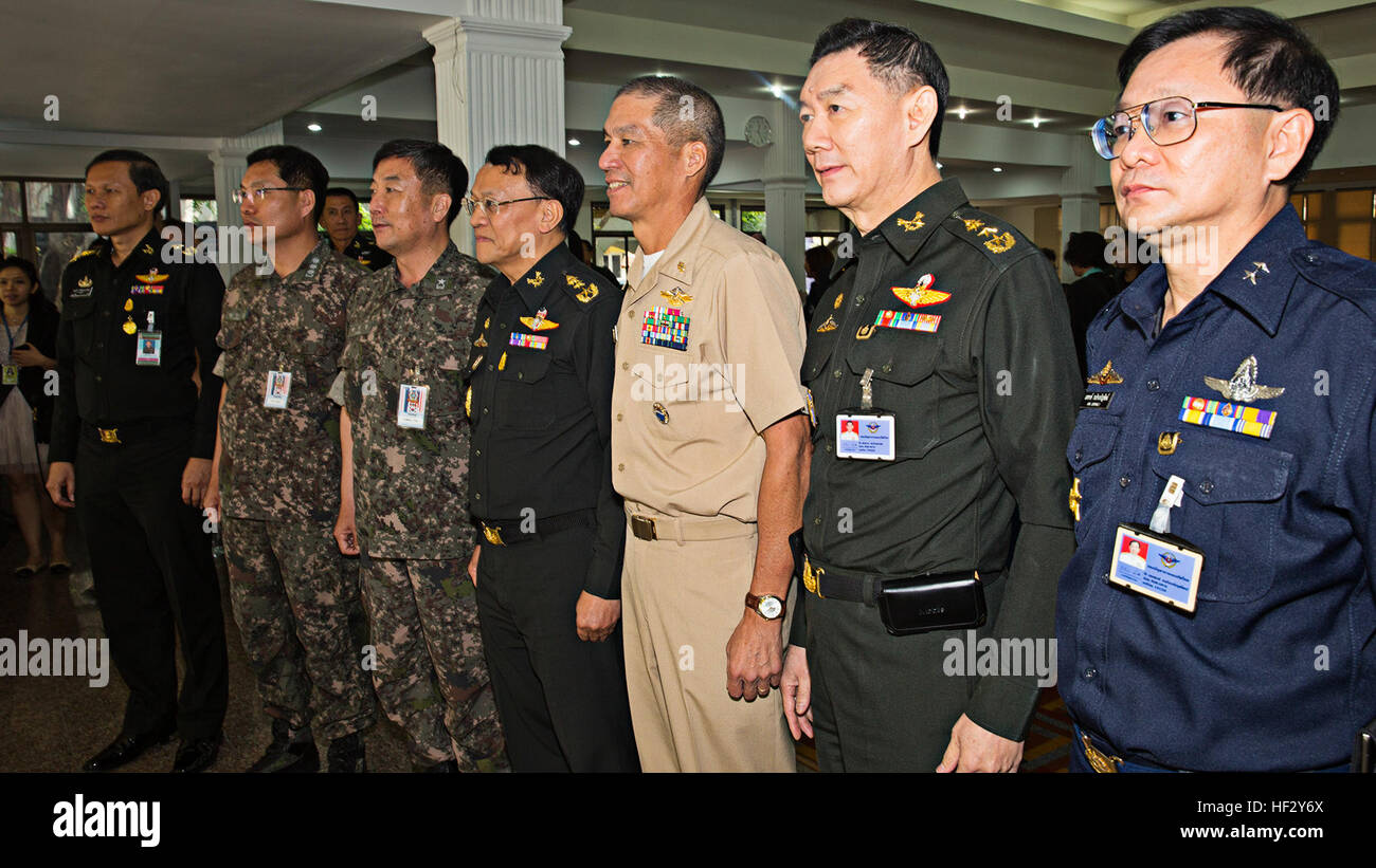 Dengue fever singapore hi-res stock photography and images - Alamy