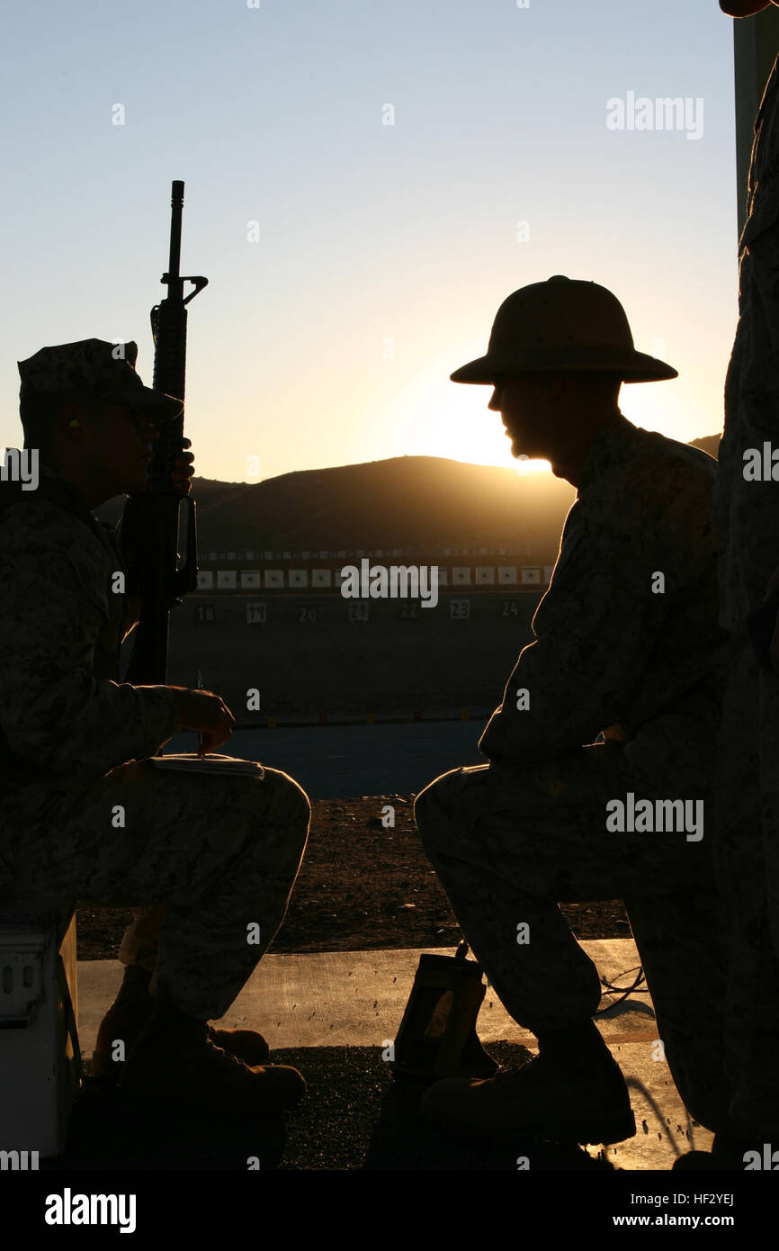 Marksmanship coaches hi-res stock photography and images - Alamy