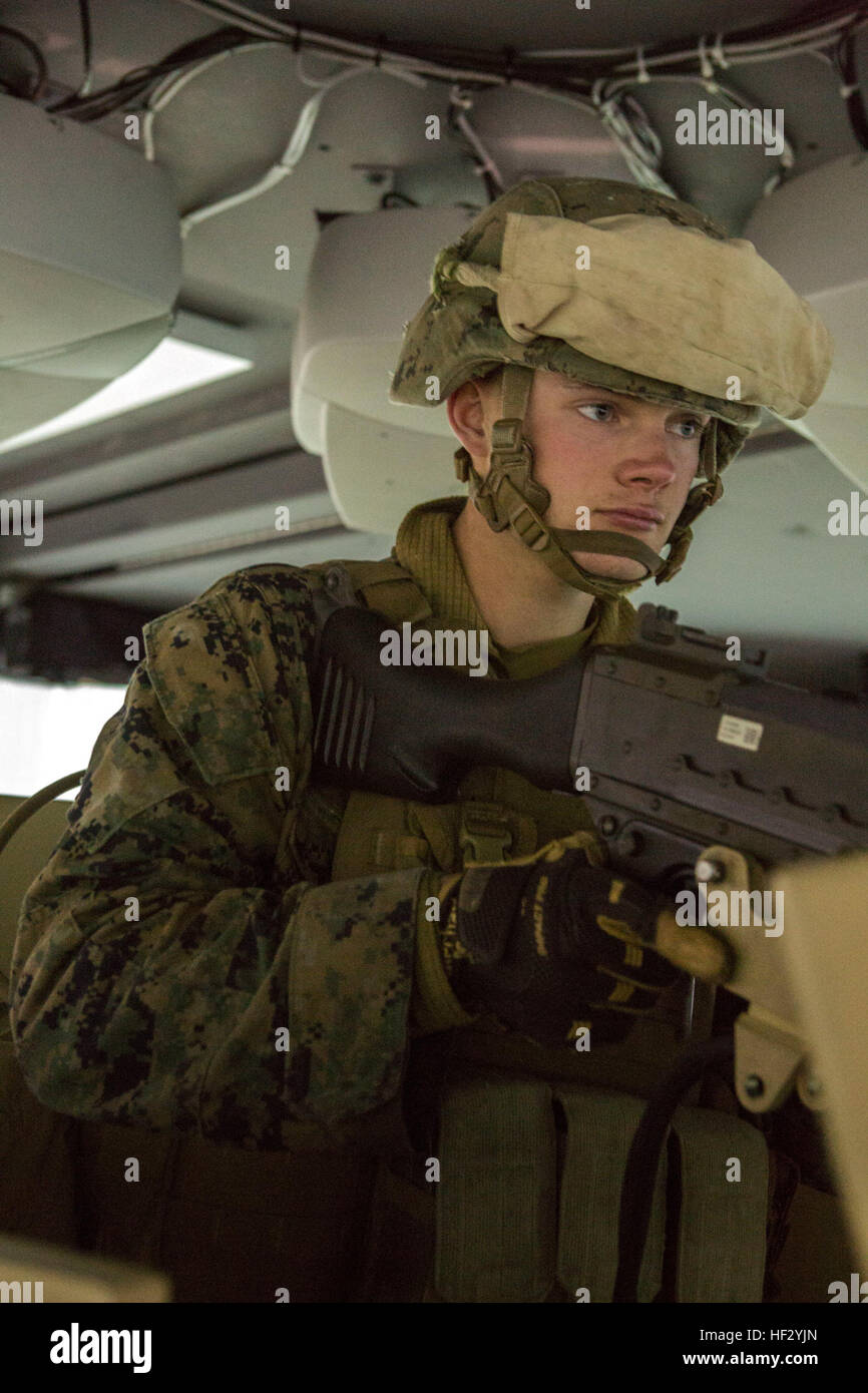 Marines of 2nd TSB conduct Combat Convoy Simulator training at Quantico ...