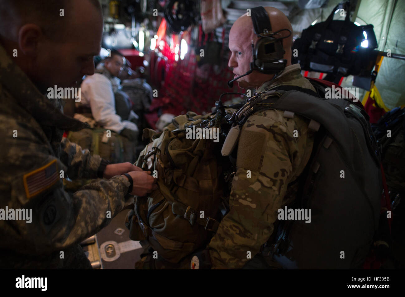 Paratroopers from U.S. Army Alaska’s 4th Infantry Brigade Combat Team ...