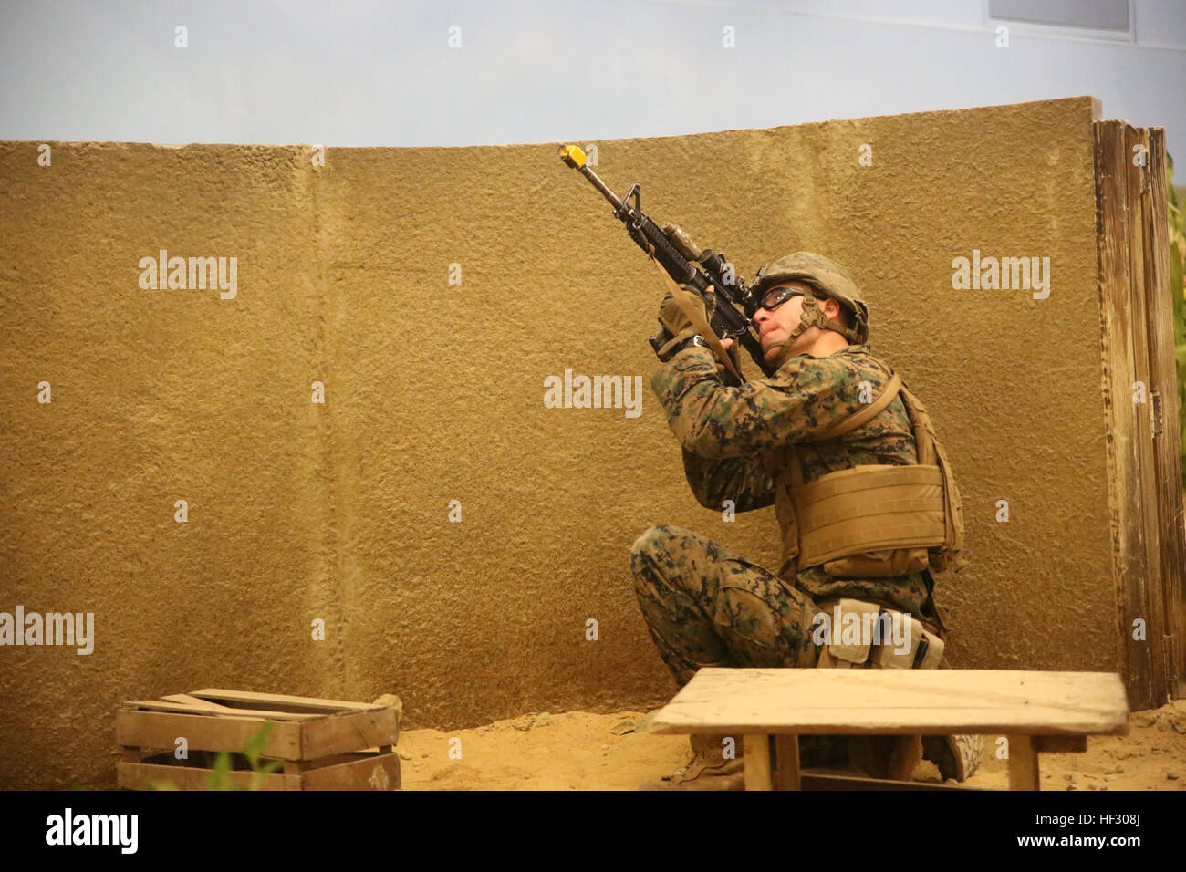 Marine 2nd engineer battalion prepares hi-res stock photography and ...