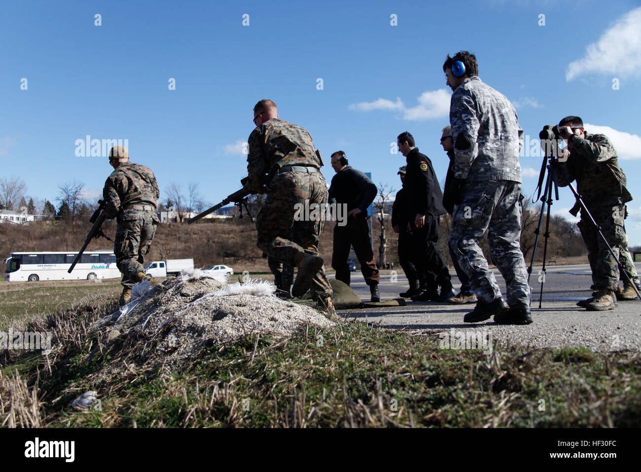 U.S. Marines from Alpha Fleet Anti-terrorism Security Team Company ...
