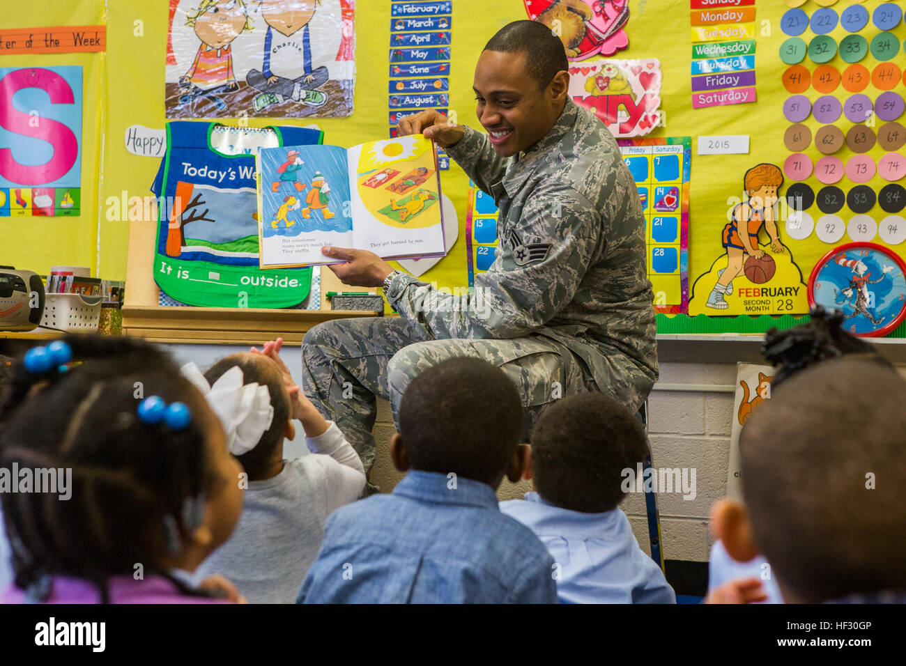 Hawthorne park elementary school hi-res stock photography and images ...