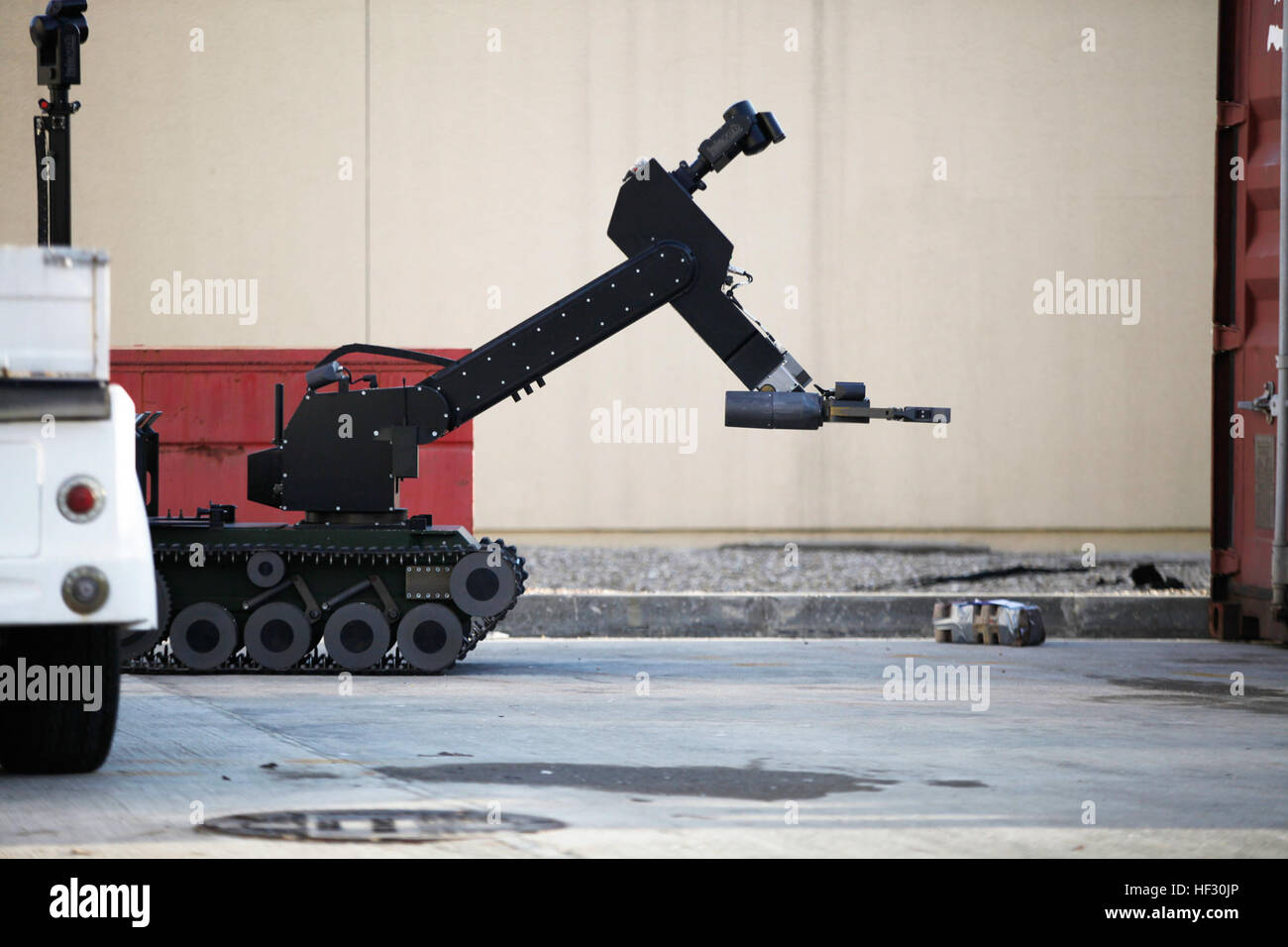 Anti bomb robot hi-res stock photography and images - Alamy