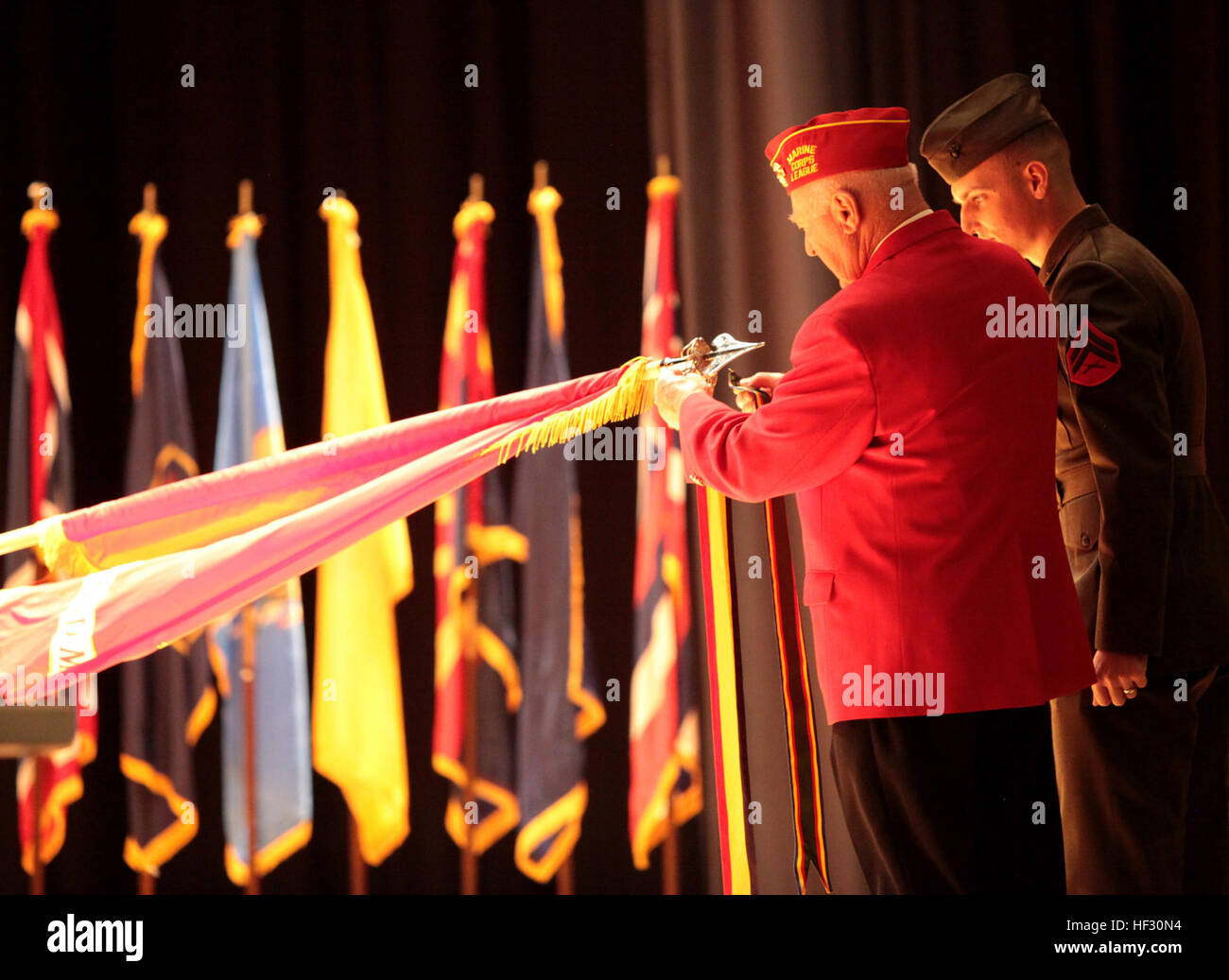 Marines and members of the Second Marine Division Association attach ...