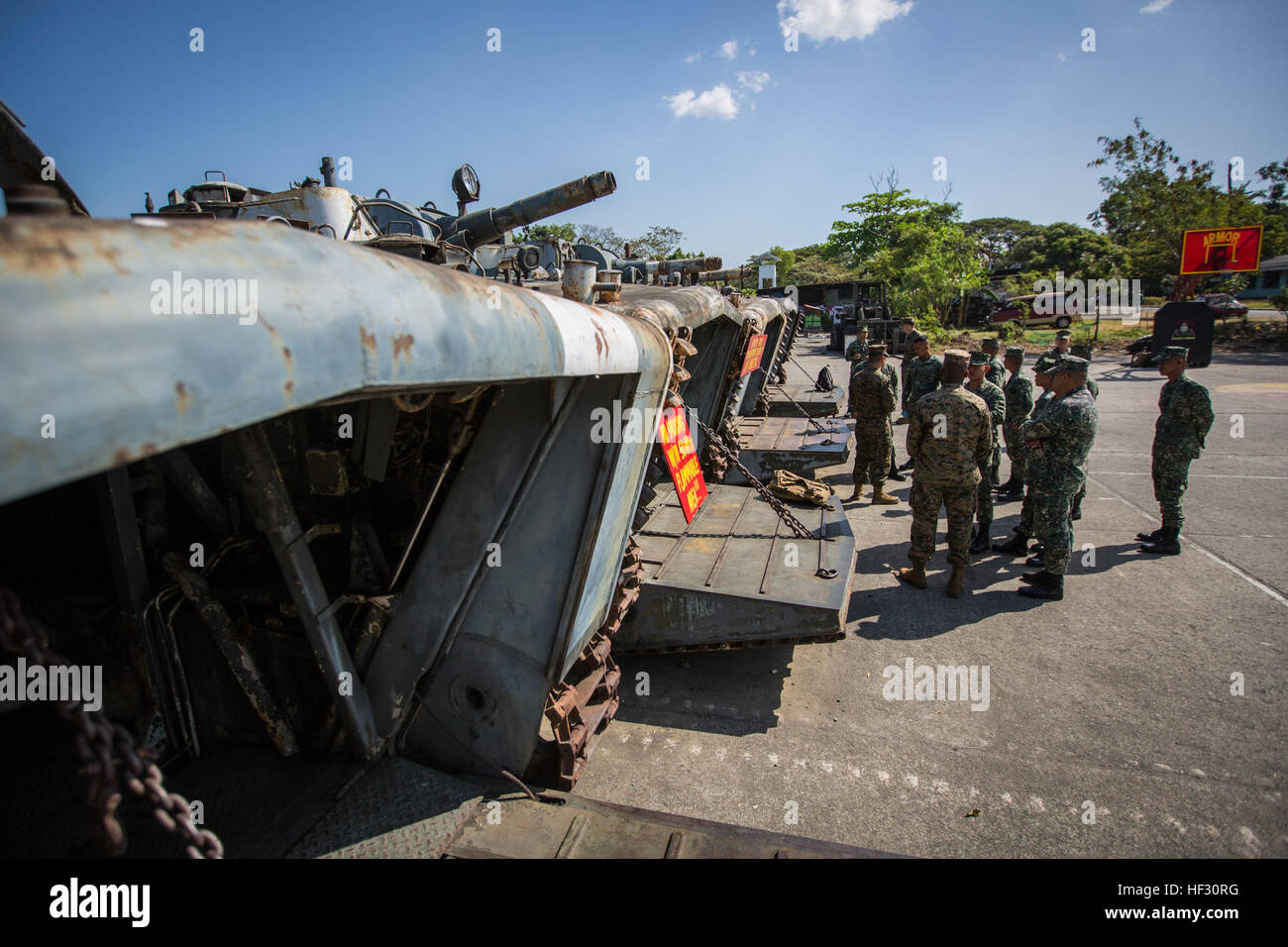 U.S. Marines with 3rd Assault Amphibian Battalion, 1st Marine Division ...
