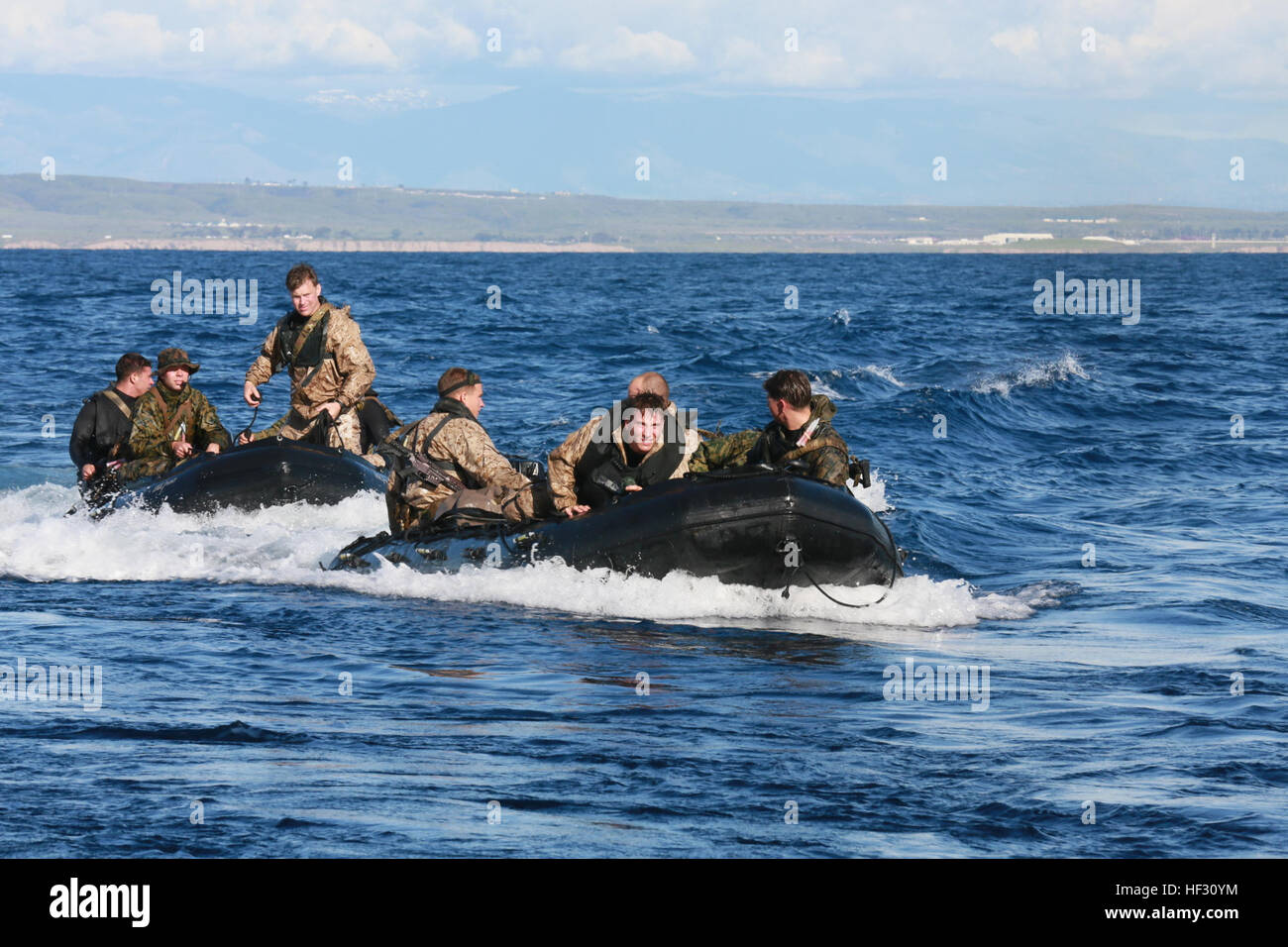 U.S. Marines with the 15th Marine Expeditionary Unit's Maritime Raid ...