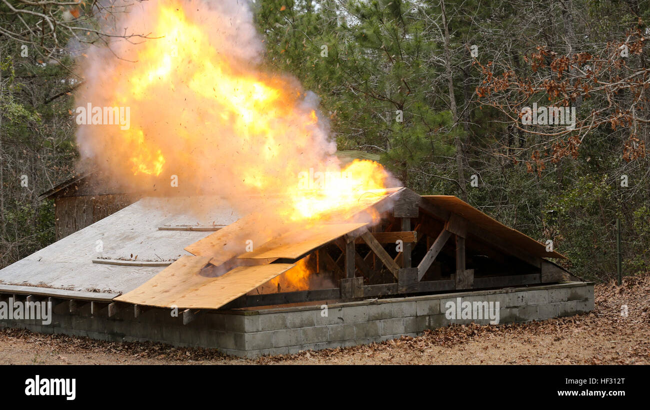 Marine combat assault battalion hi-res stock photography and images - Alamy